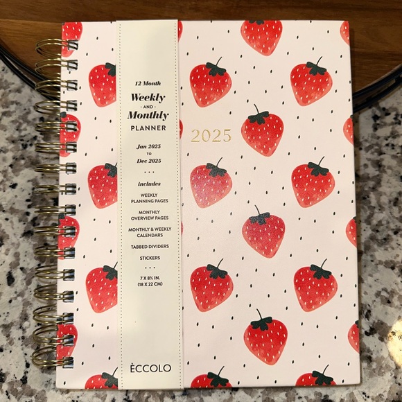 Eccolo | Office | 225 Strawberry Inspired Planner | Poshmark